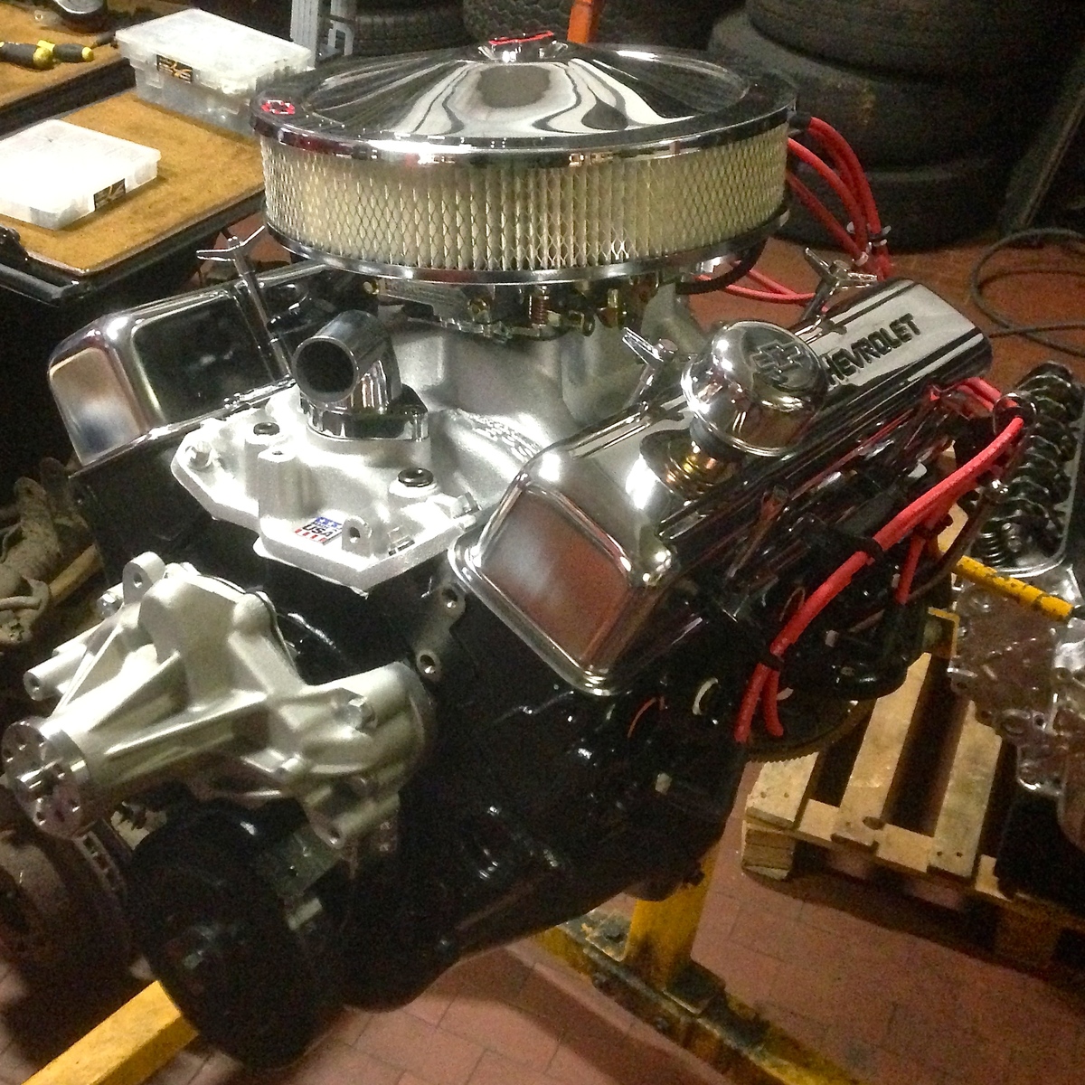 Motore Nuovo V8 Small Block Chevy 350 5.7L completo | 4WDItalia